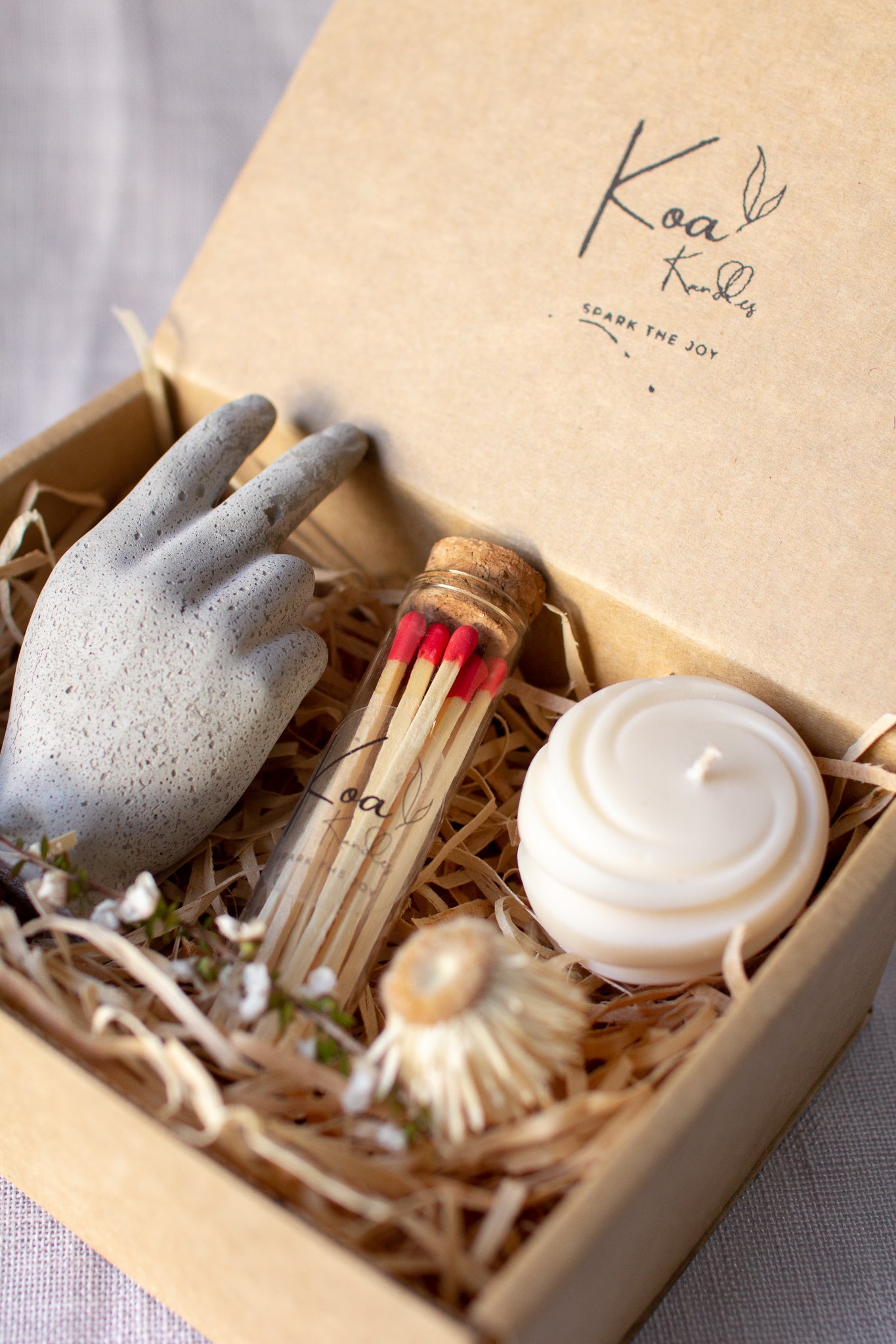 Free & Curl - Grab n Go Gift Box – Koa Kandles